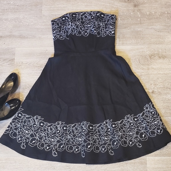 LOFT | Dresses | Loft 0 Linen Black And White Strapless Dress | Poshmark